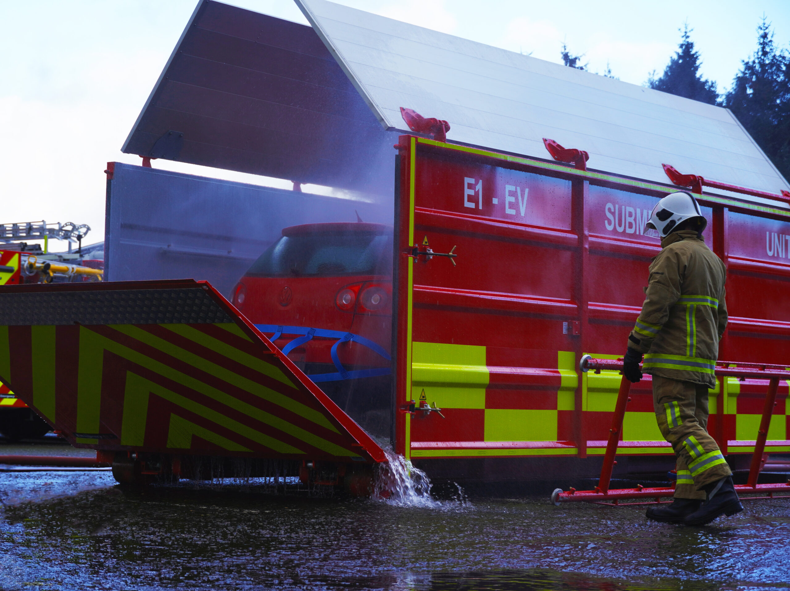 E1 EV Submersion Unit - Electric Vehicle Fire Solutions